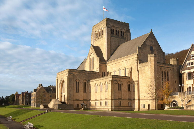 Our_Houses_Ampleforth_abbey - English benedictine Congregation